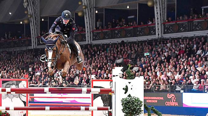 Seven of the World's top ten show jumpers to compete at Olympia 2017 ...