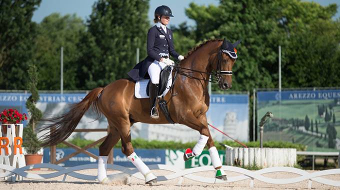Dressage: il cambio di galoppo vincente di Valentina Remold - Cavallo ...