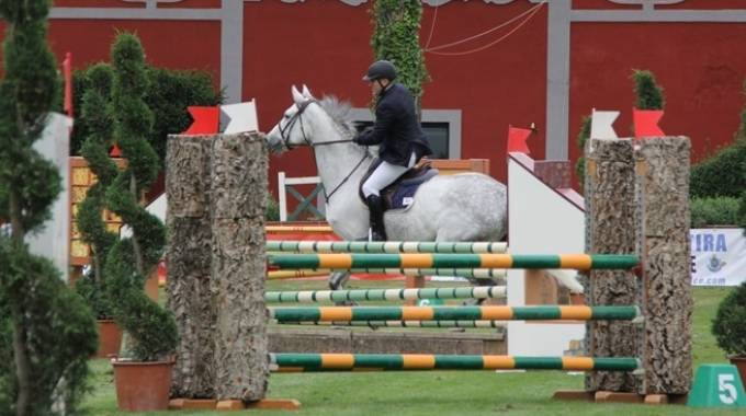Napoli: al Memorial Giovanni Naldi show jumping e attacchi di ...